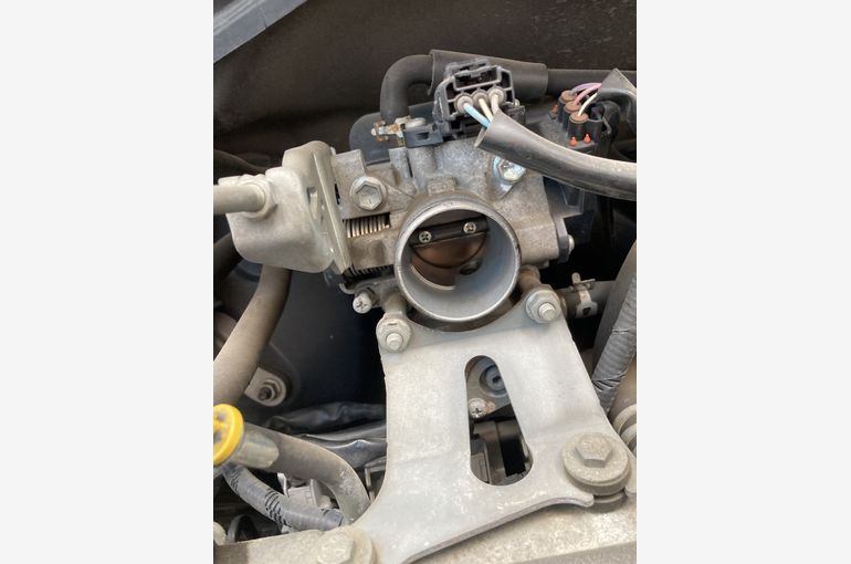 モコ 息切れする（ISCVバルブ清掃）